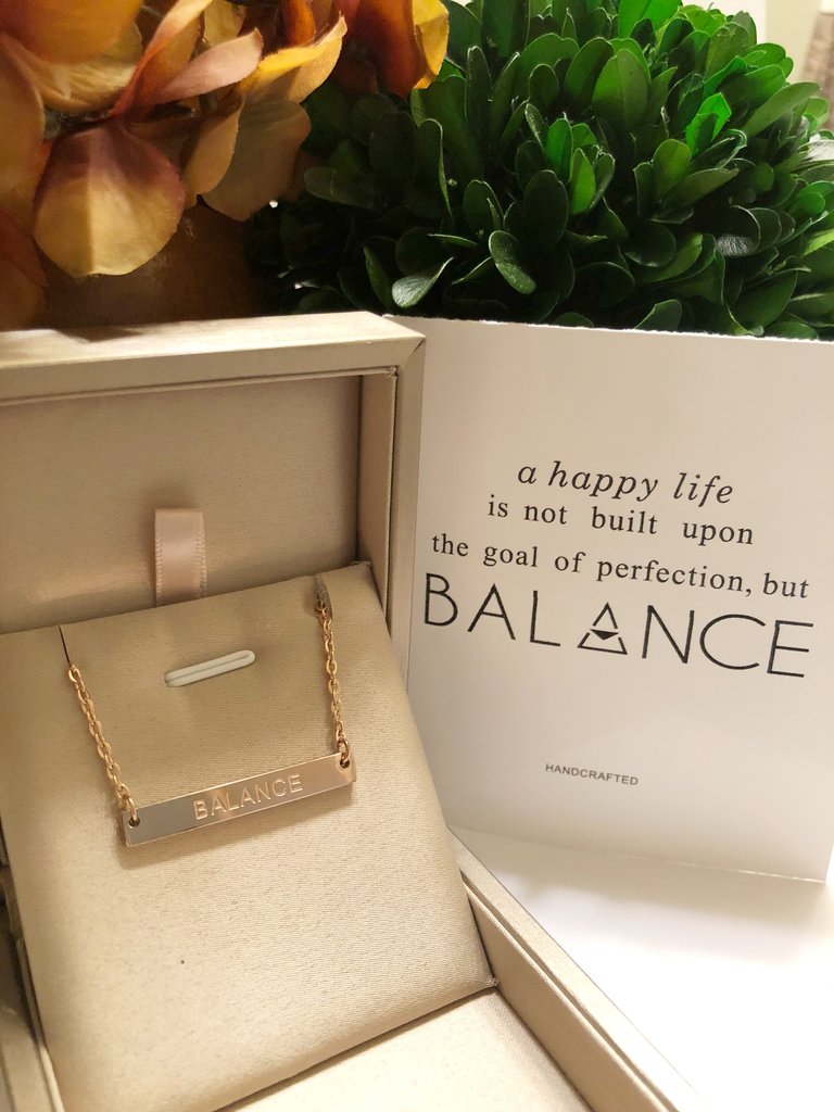 Balance Pendant Necklace – rosegoldheaven